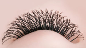 YY Lashes: The Complete Guide to YY Lash Extensions